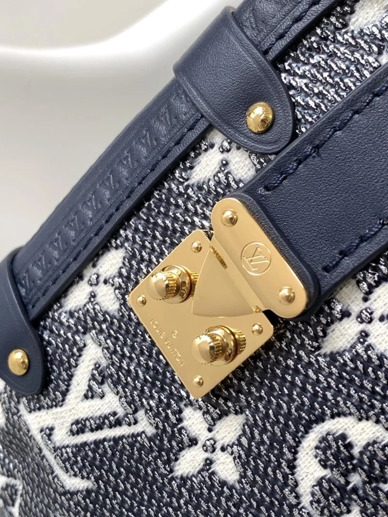 Value-priced Louis Vuitton Box Bags
