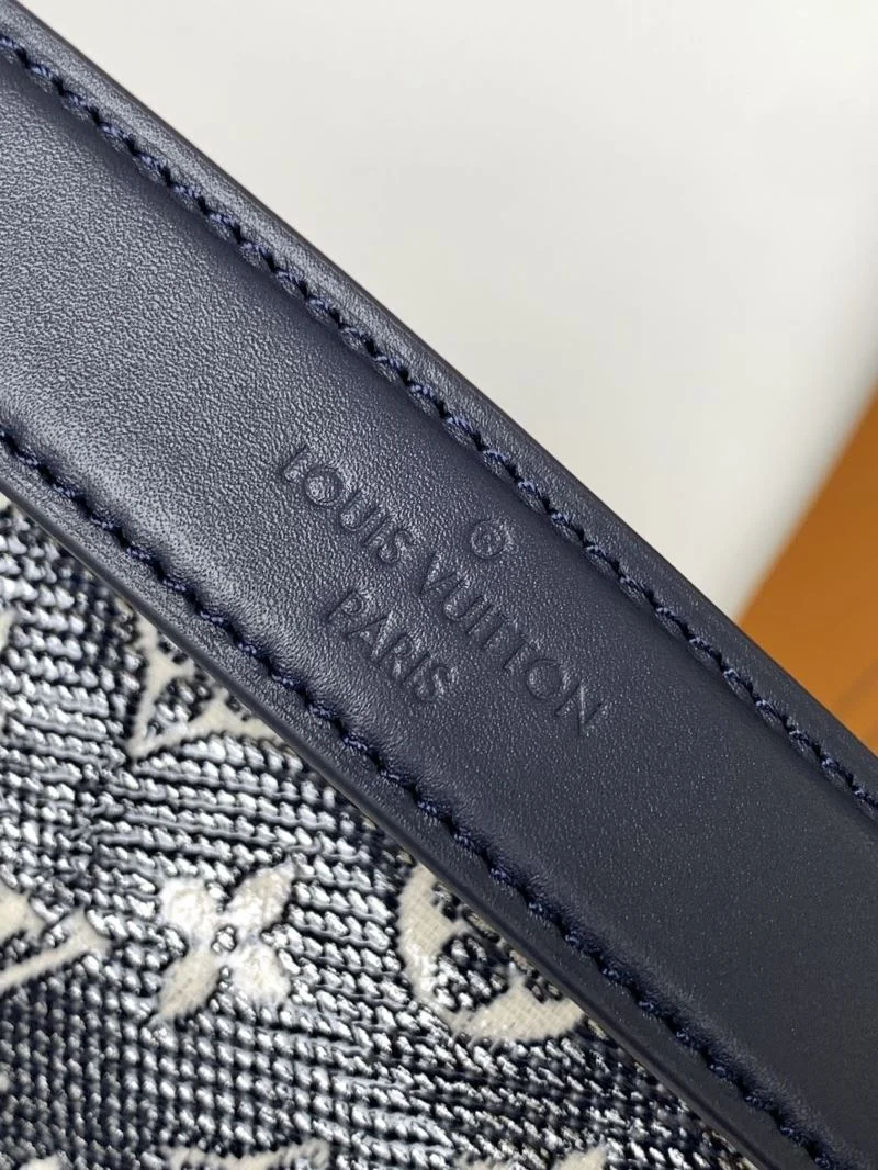 Value-priced Louis Vuitton Box Bags