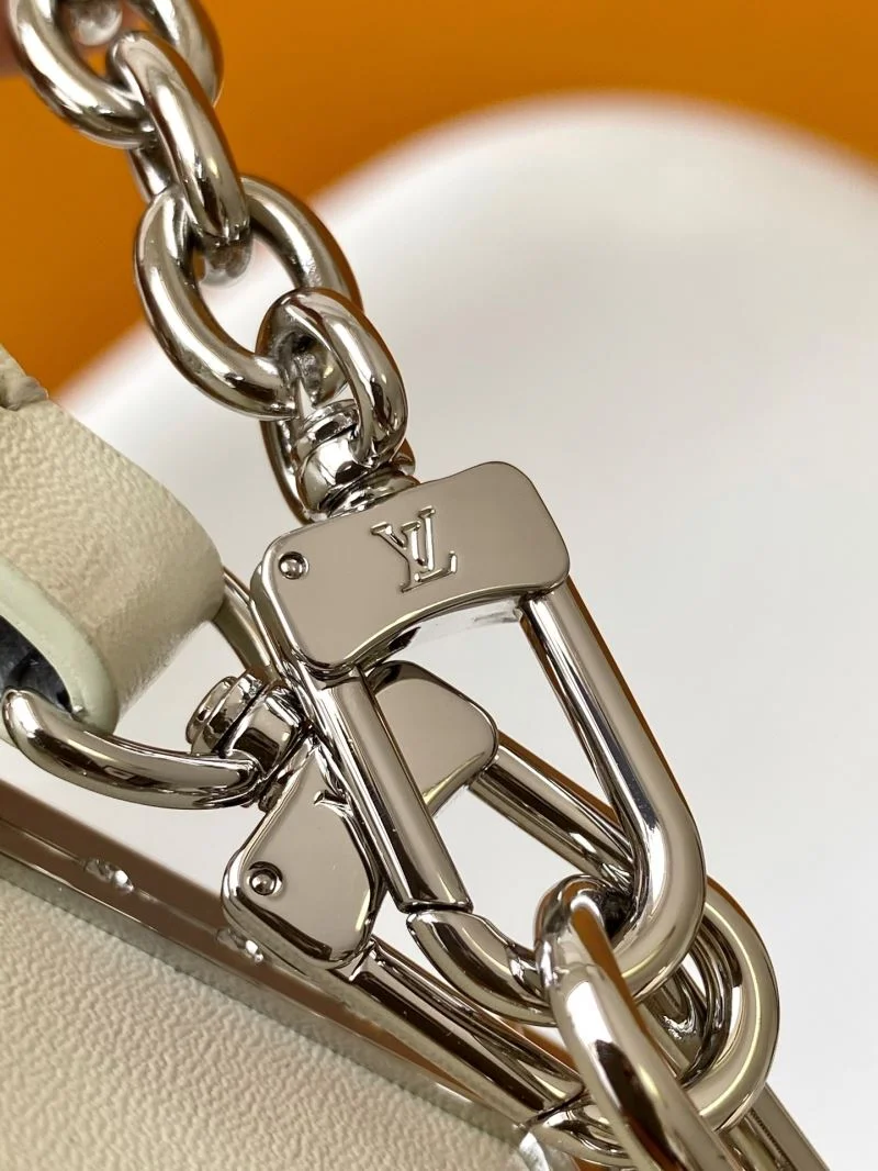 Bargain Louis Vuitton Box Bags