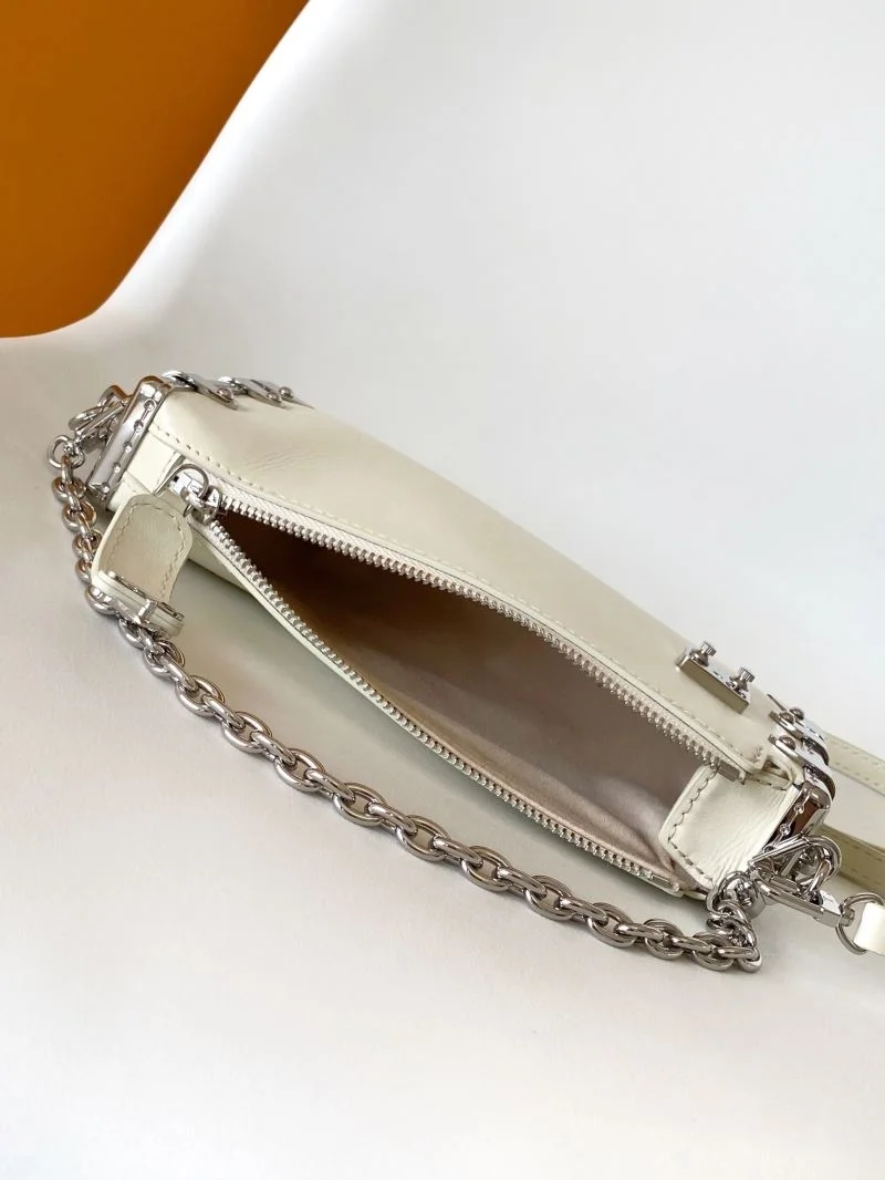 Bargain Louis Vuitton Box Bags