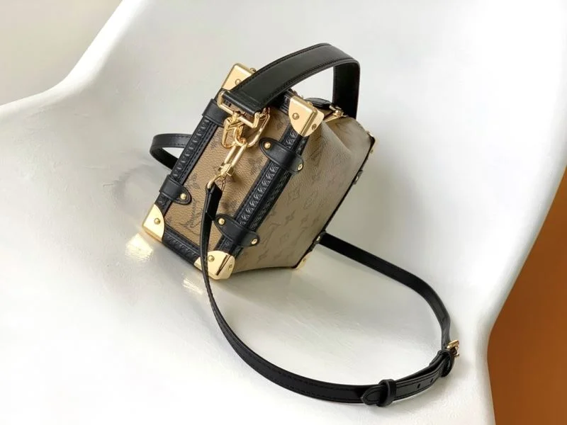 Accurate model Louis Vuitton Box Bags