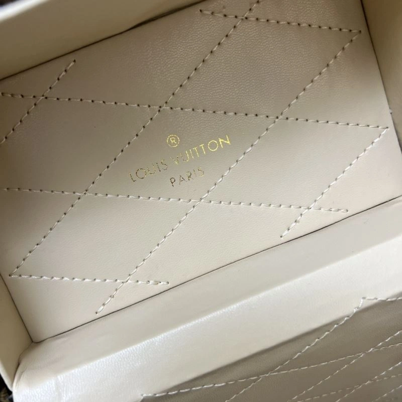 Reasonably priced Louis Vuitton Box Bags