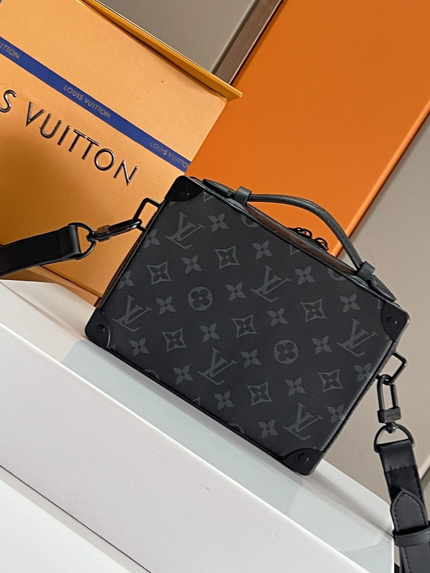Cut-rate Louis Vuitton Box Bags
