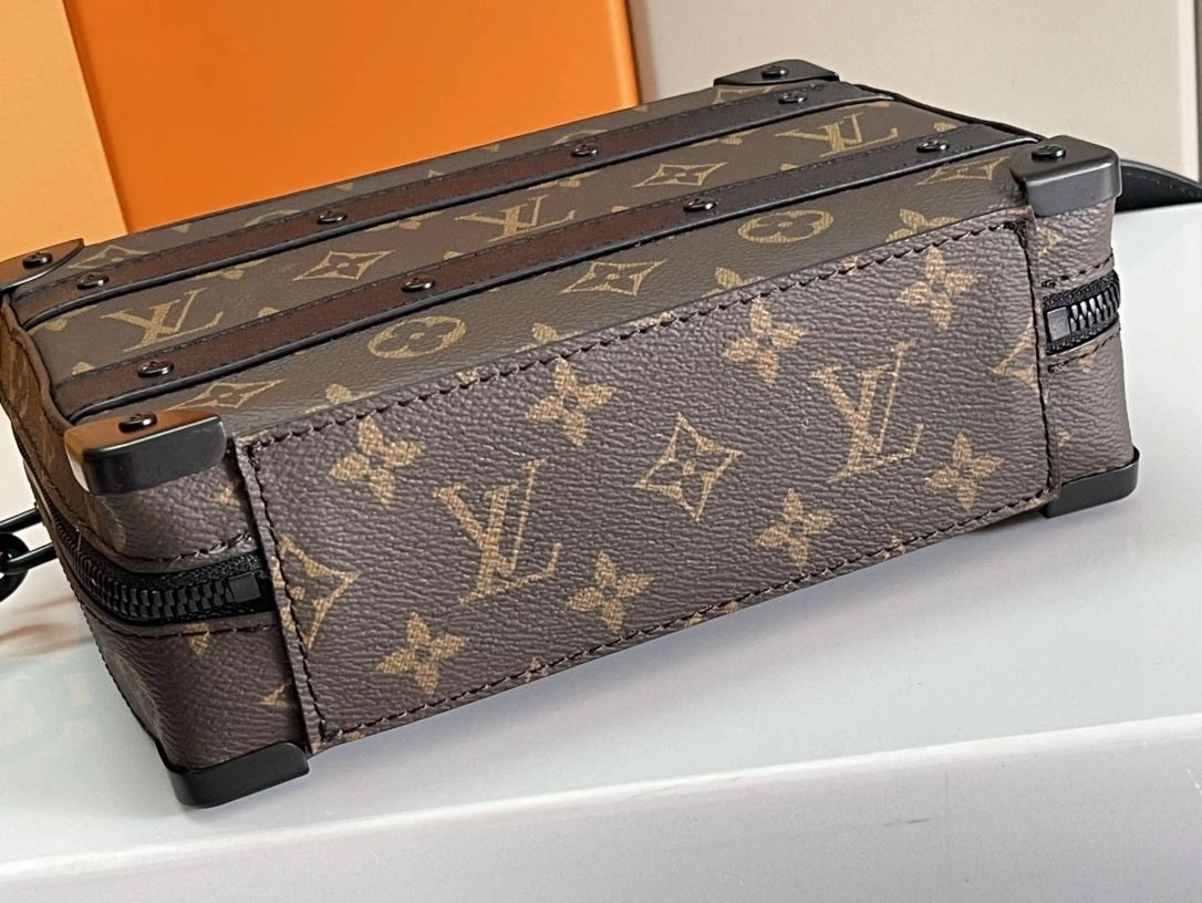 Budget-friendly Louis Vuitton Box Bags