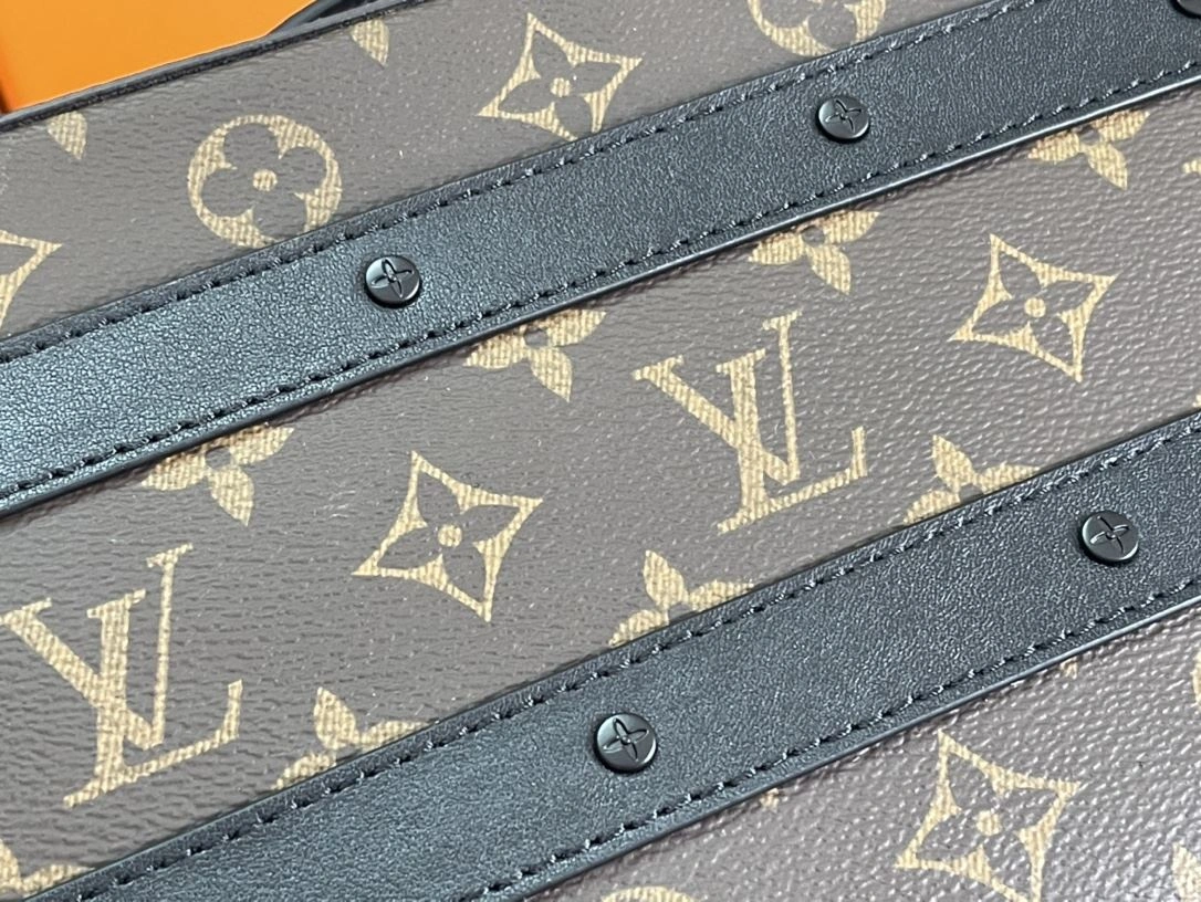 Budget-friendly Louis Vuitton Box Bags