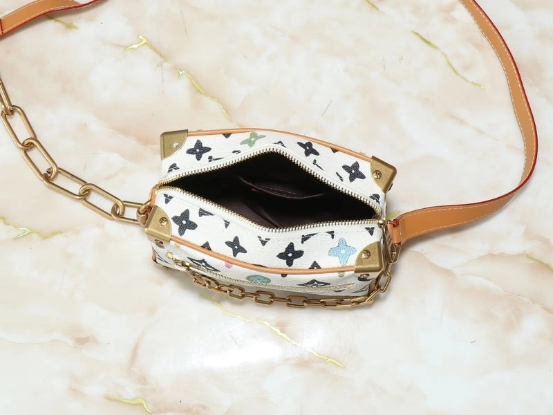 Accurate model Louis Vuitton Box Bags