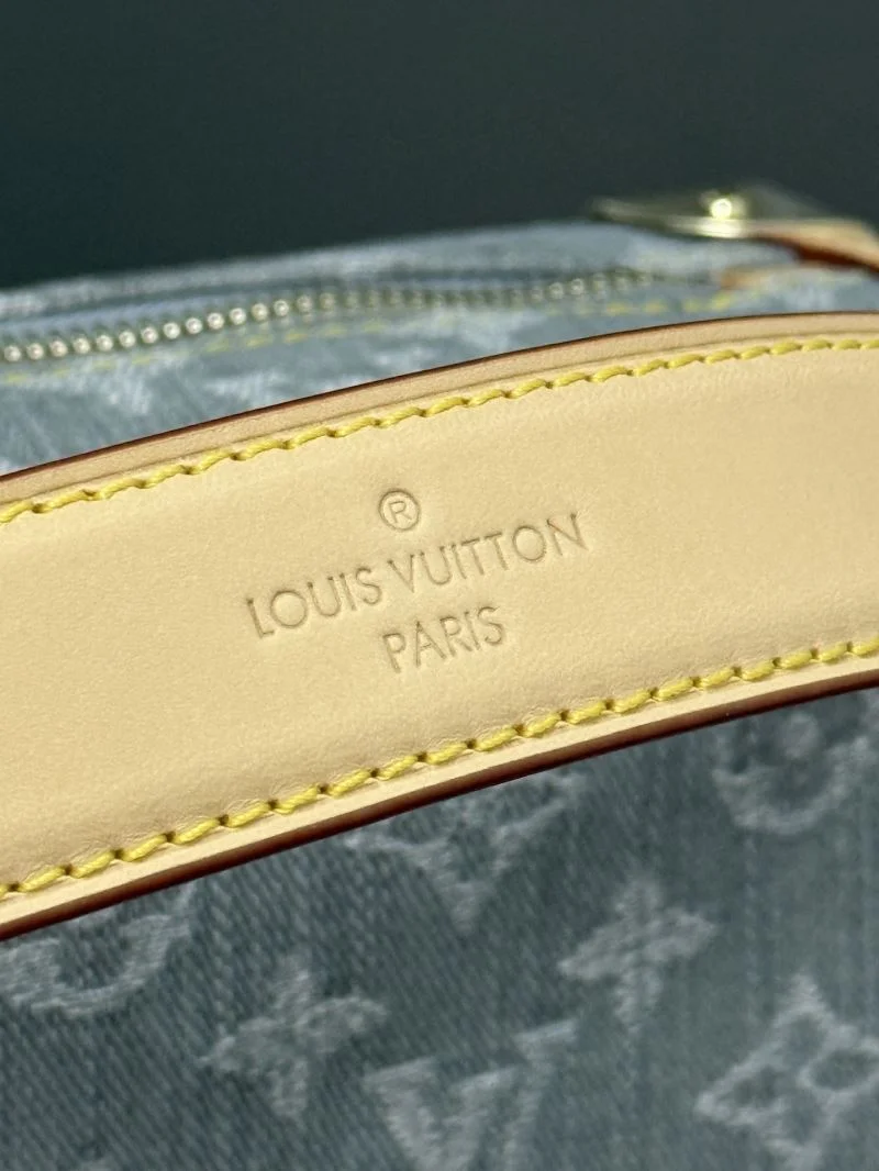 Accurate model Louis Vuitton Box Bags