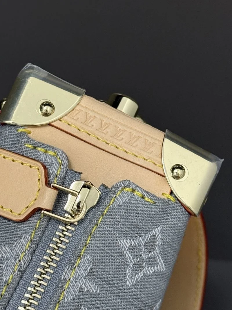 Accurate model Louis Vuitton Box Bags