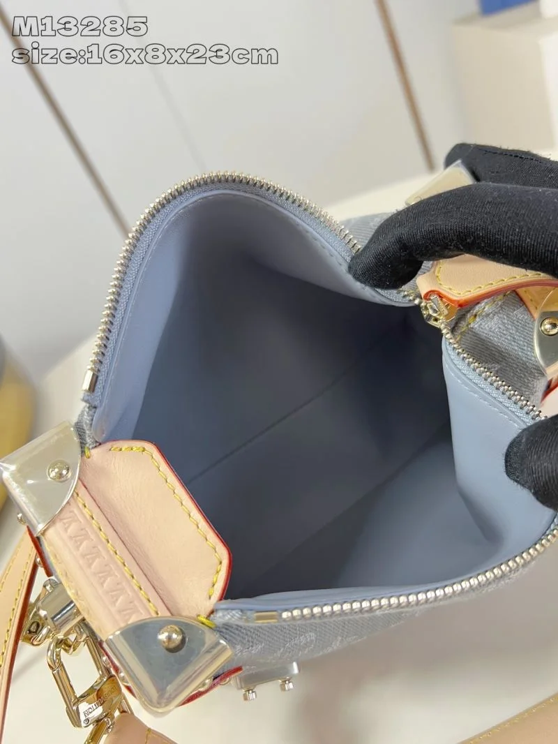 Top mirror Louis Vuitton Box Bags