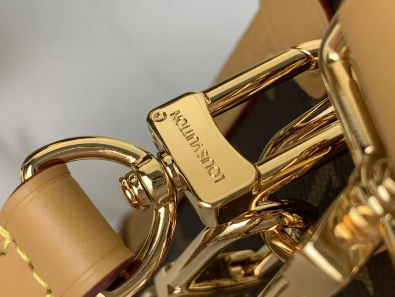 Cut-rate Louis Vuitton Box Bags
