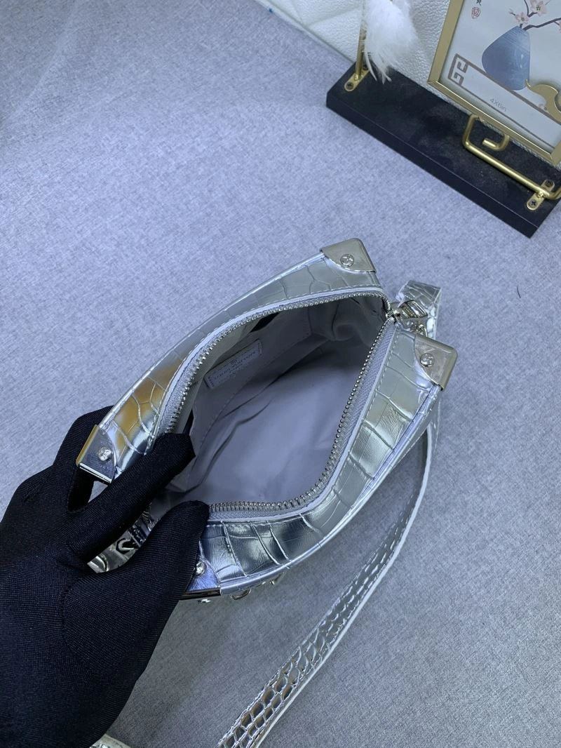 Bargain Louis Vuitton Box Bags