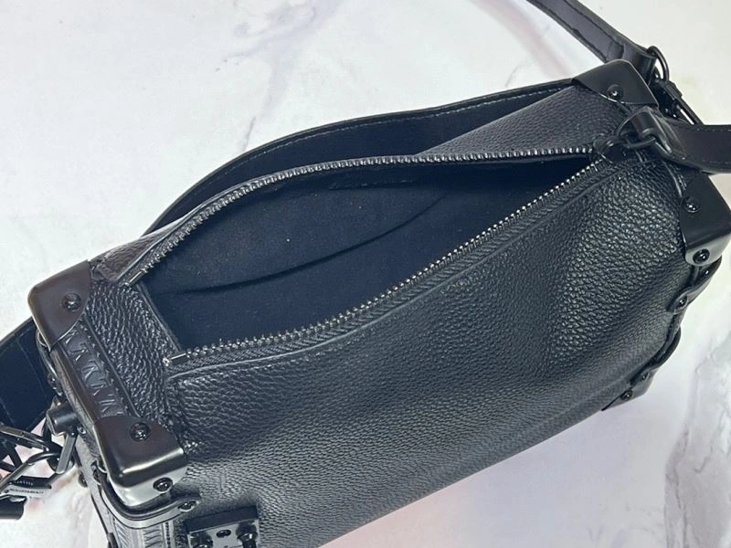Bargain Louis Vuitton Box Bags