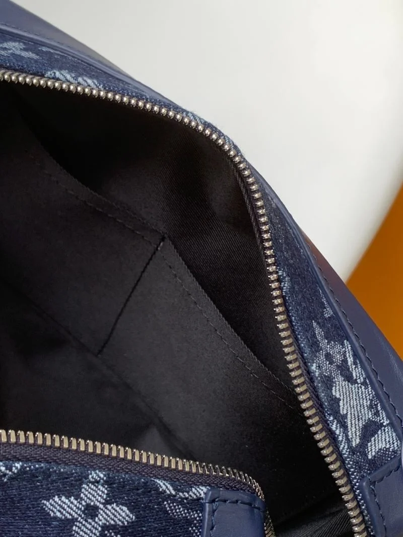 Mirror quality Louis Vuitton Box Bags