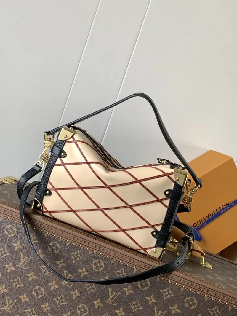 Accurate model Louis Vuitton Box Bags