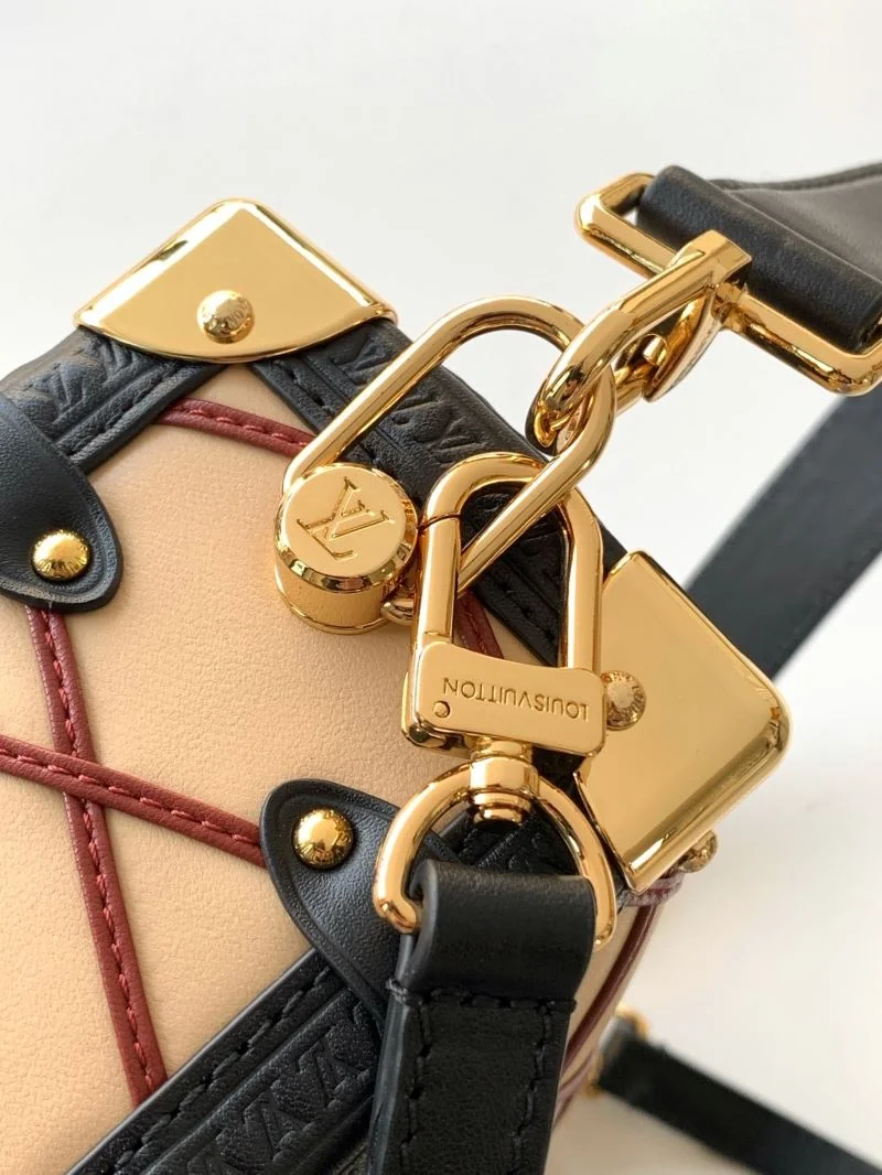 Accurate model Louis Vuitton Box Bags