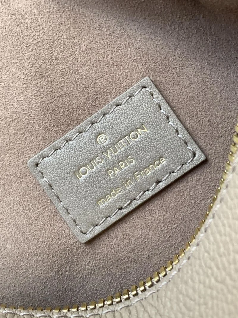 Value-priced Louis Vuitton Box Bags