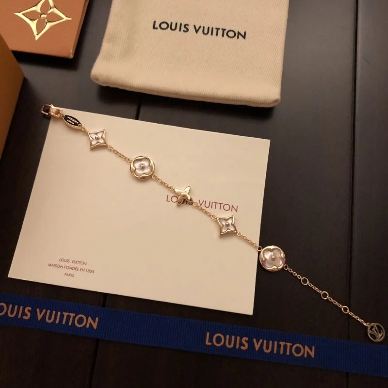 Inexpensive Louis Vuitton Bracelets