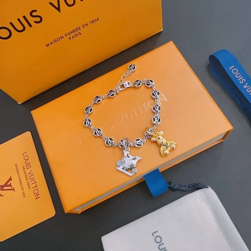 Precise copy Louis Vuitton Bracelets