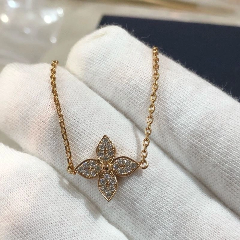 Discounted Louis Vuitton Bracelets