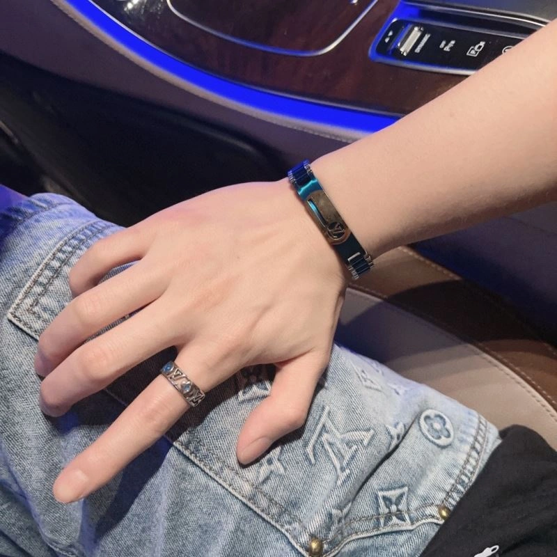 Factory-made Louis Vuitton Bracelets