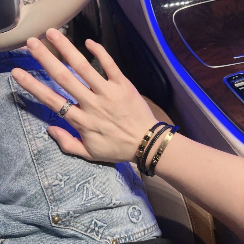 Brand-authenticated Louis Vuitton Bracelets