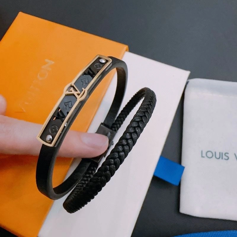 Top match Louis Vuitton Bracelets