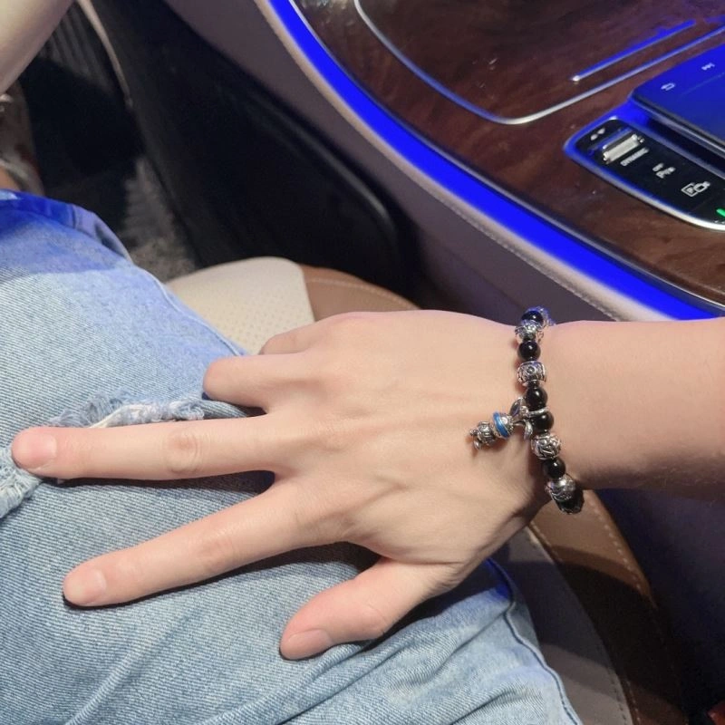 Official Louis Vuitton Bracelets