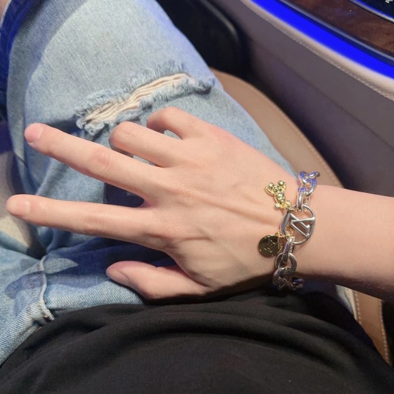 High fidelity Louis Vuitton Bracelets