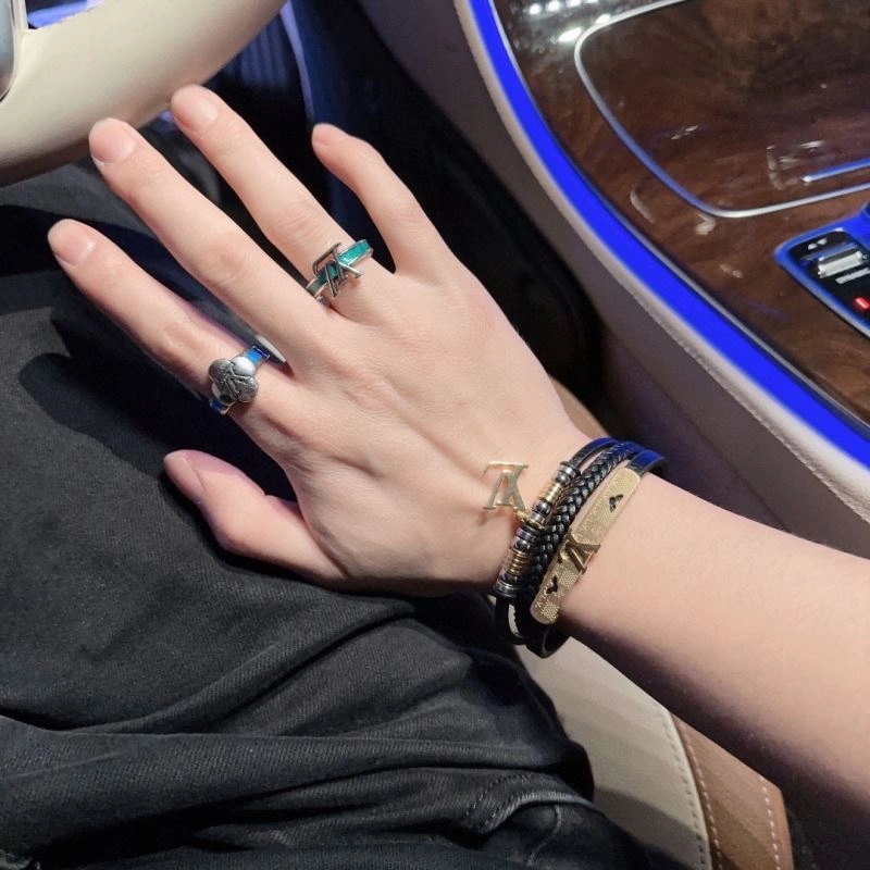 Perfect replica Louis Vuitton Bracelets