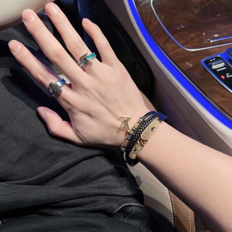Perfect replica Louis Vuitton Bracelets