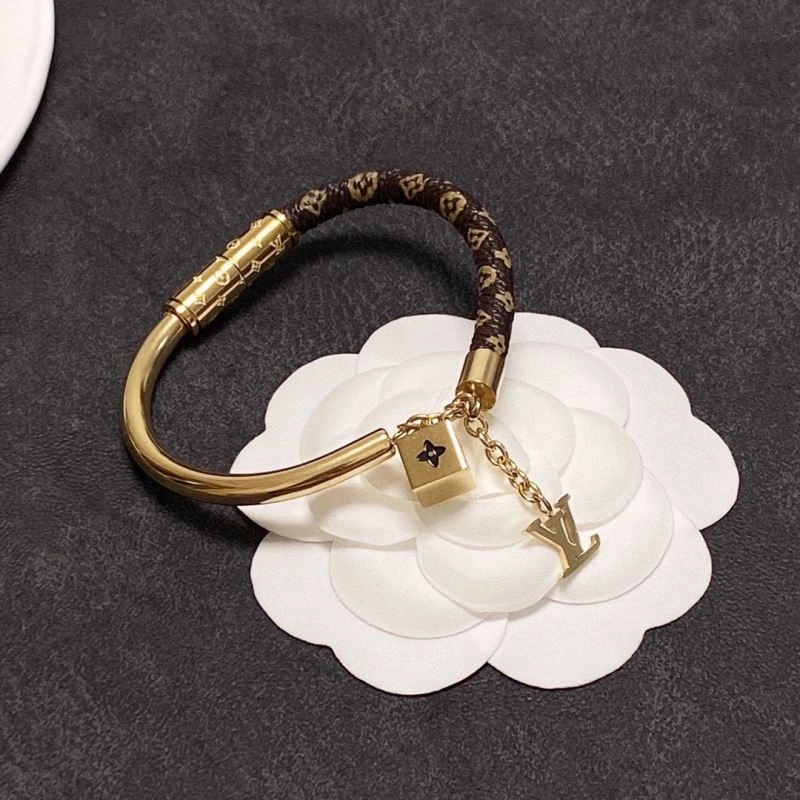 Perfect replica Louis Vuitton Bracelets