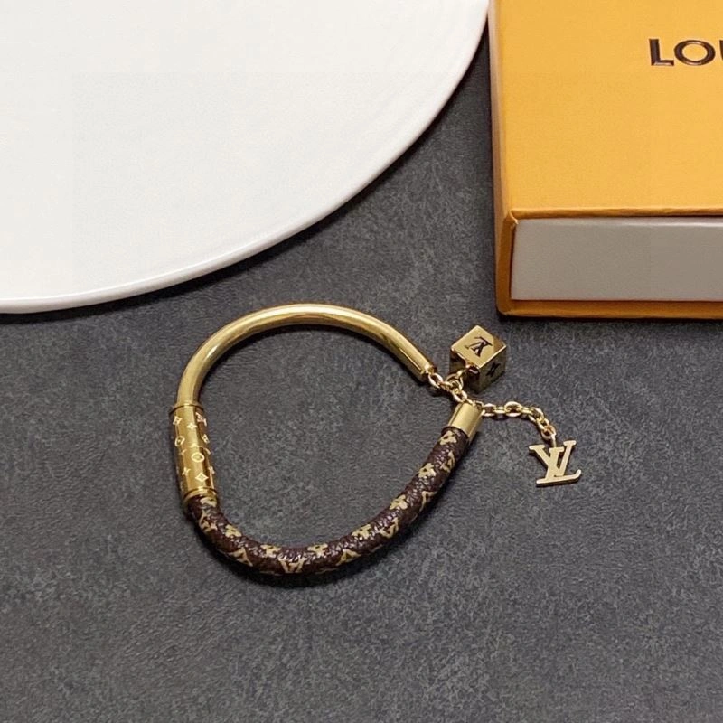 Perfect replica Louis Vuitton Bracelets