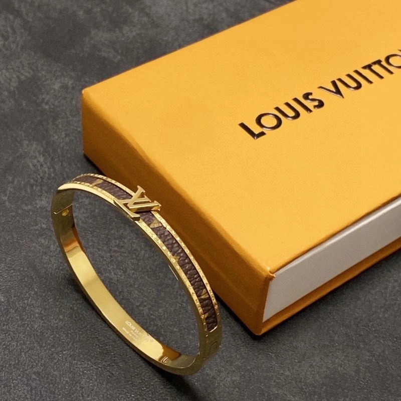 Exact replica Louis Vuitton Bracelets