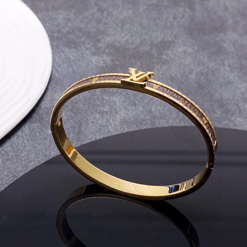 Exact replica Louis Vuitton Bracelets