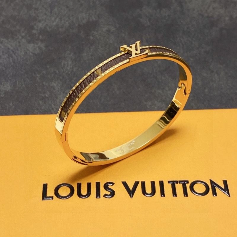 Exact replica Louis Vuitton Bracelets