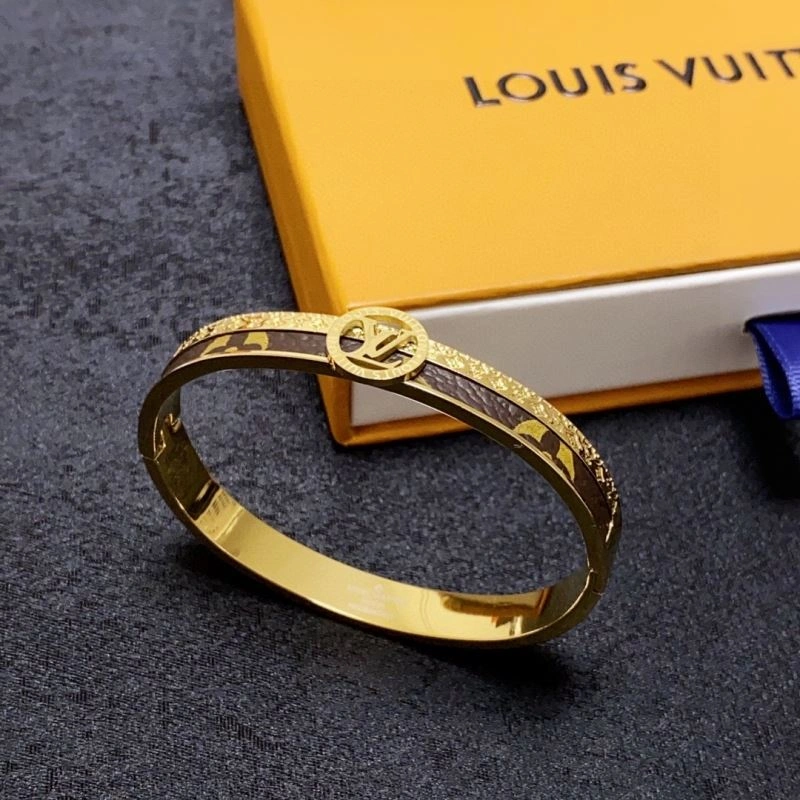 1:1 copy Louis Vuitton Bracelets