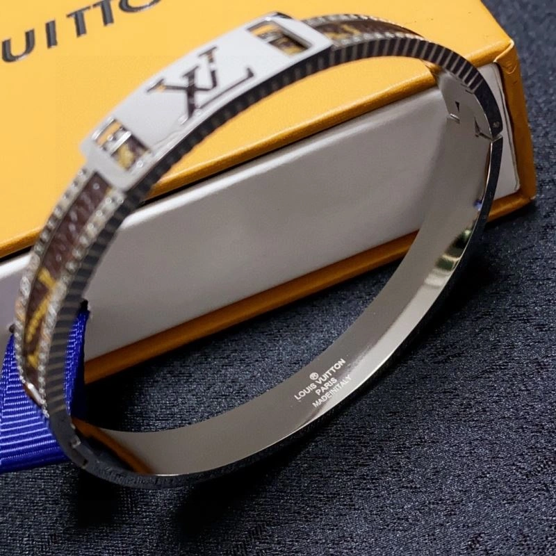 Bargain Louis Vuitton Bracelets