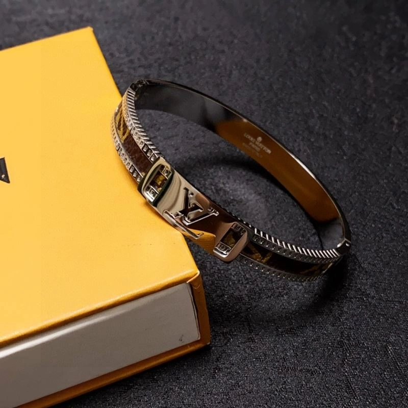 Bargain Louis Vuitton Bracelets