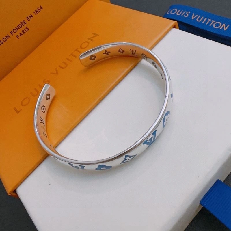 Top match Louis Vuitton Bracelets