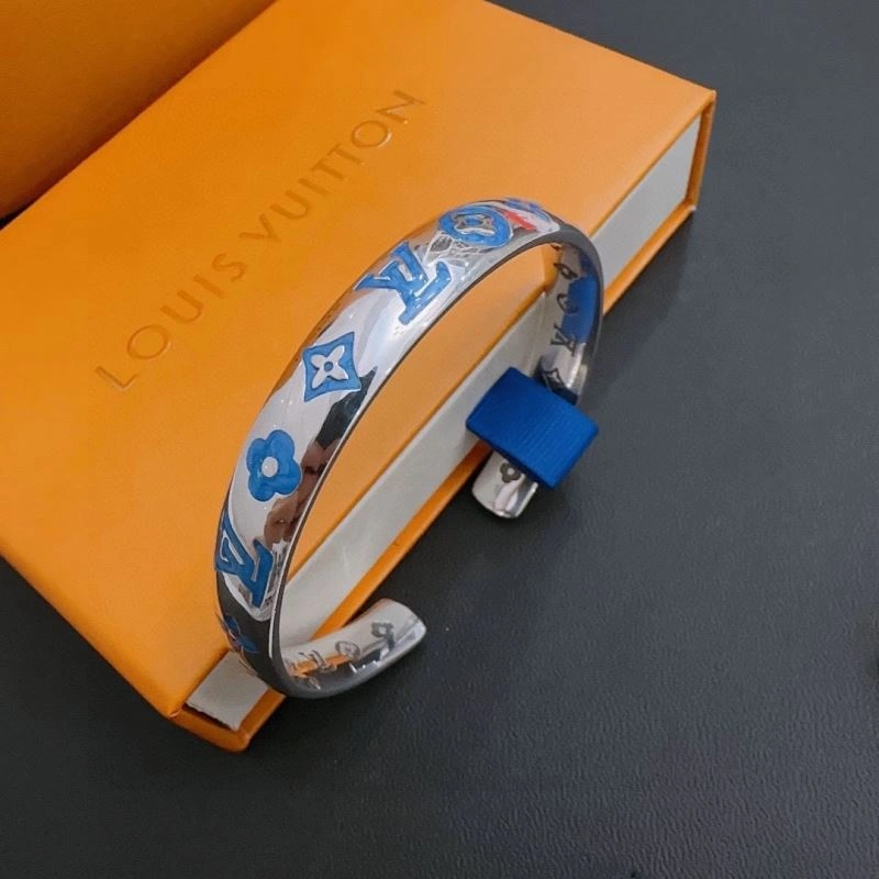 Top match Louis Vuitton Bracelets