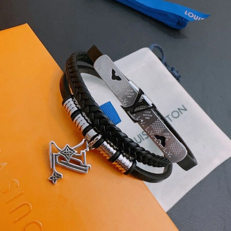 Mirror quality Louis Vuitton Bracelets