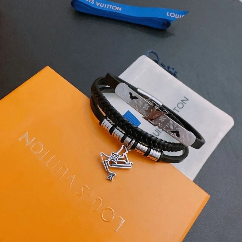 Mirror quality Louis Vuitton Bracelets
