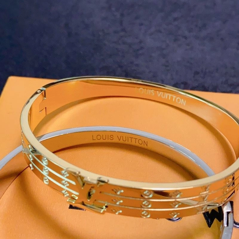 Exact replica Louis Vuitton Bracelets