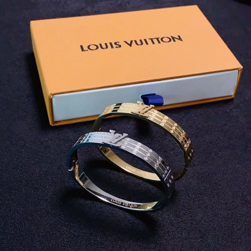 Exact replica Louis Vuitton Bracelets