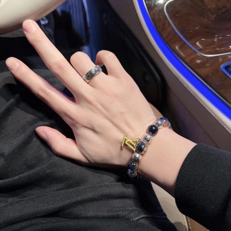 Mirror quality Louis Vuitton Bracelets