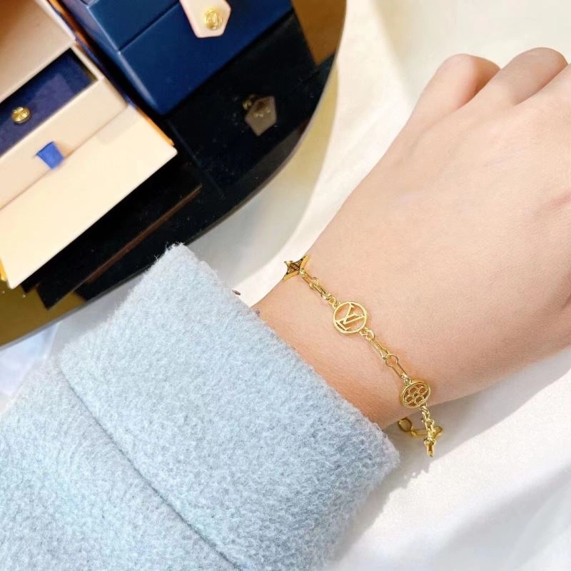 Economical Louis Vuitton Bracelets