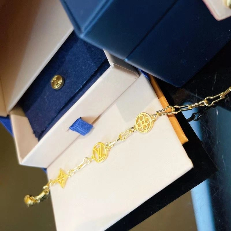 Economical Louis Vuitton Bracelets