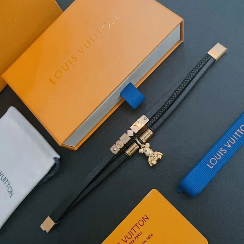 Precise copy Louis Vuitton Bracelets