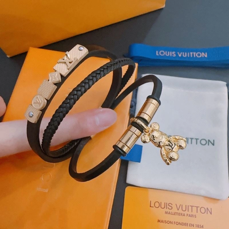Precise copy Louis Vuitton Bracelets