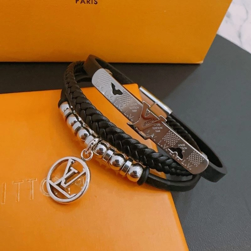 Low-cost Louis Vuitton Bracelets